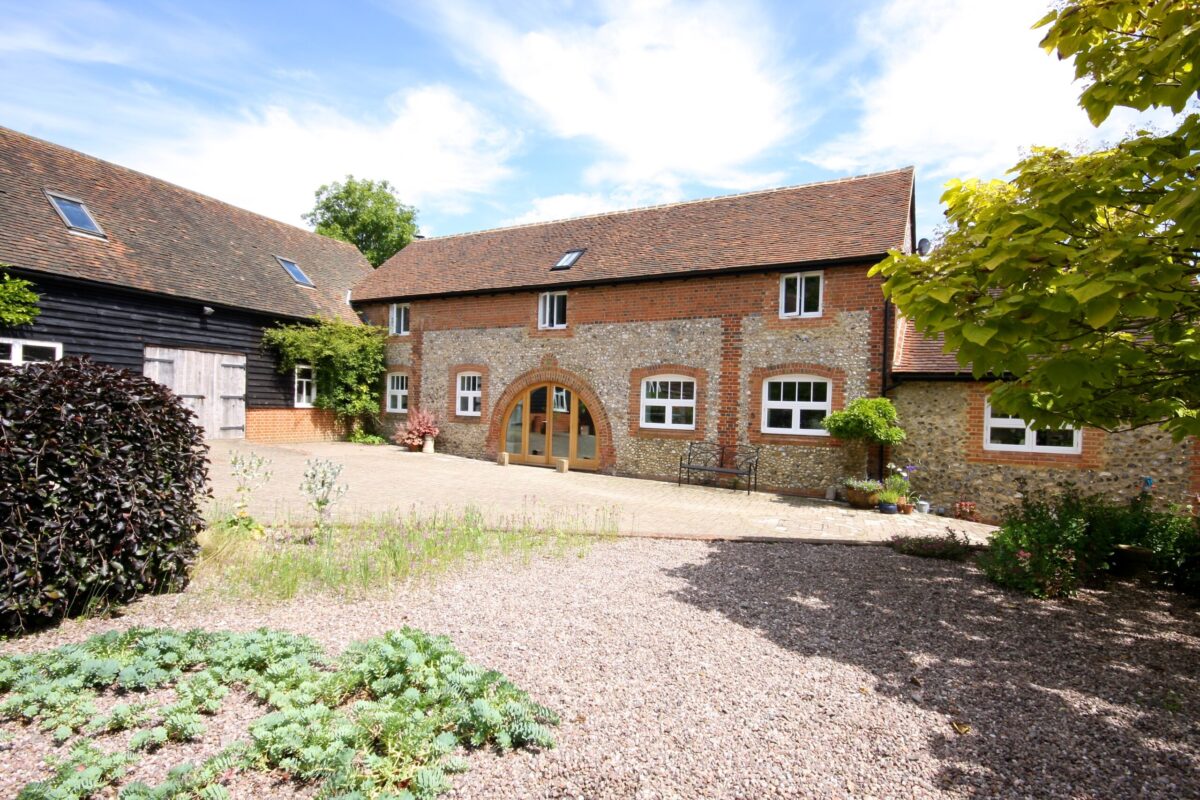 A Modern Barn With A Feeling Of Bygone Years | Scandia-Hus